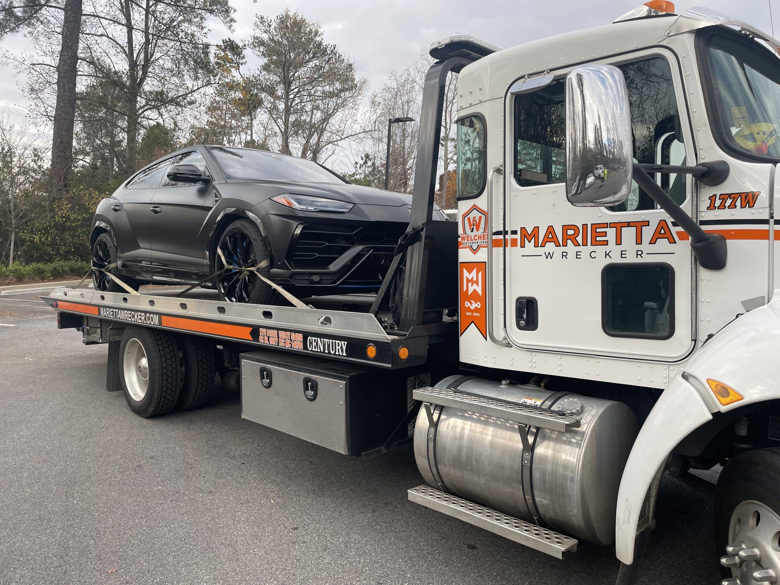 Atlanta’s Best Towing Company for safely towing luxury cars